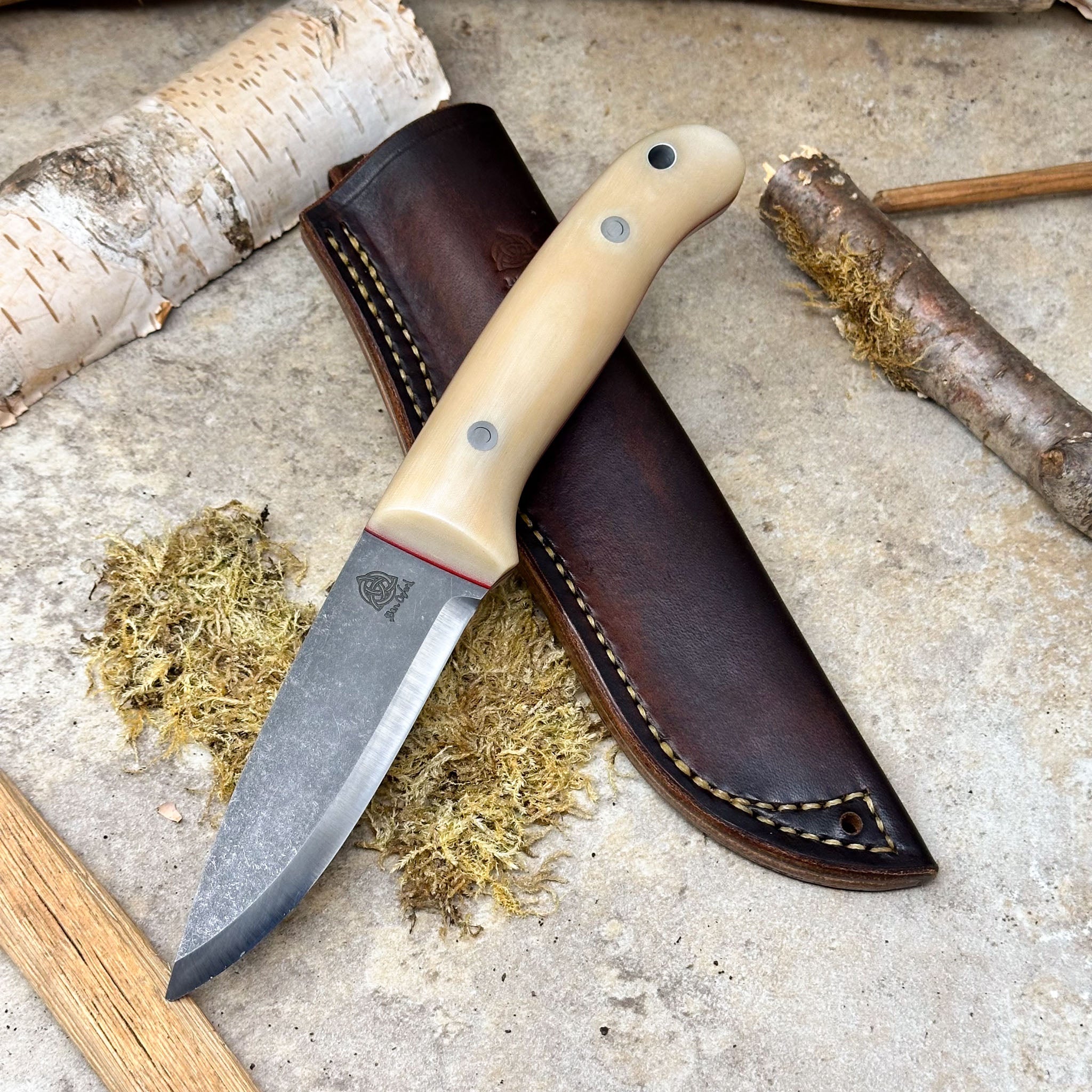 The Woodlander - Ivory Linen Micarta/AEB-L – Ben & Lois Orford